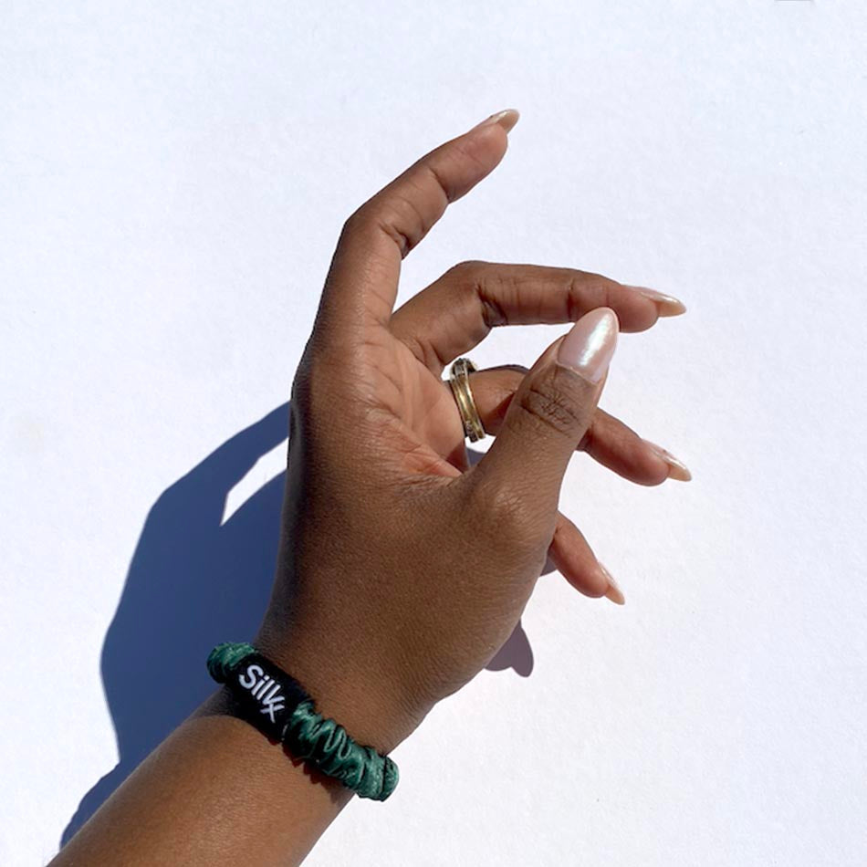 Signature Silk Scrunchie – Silkx Co.